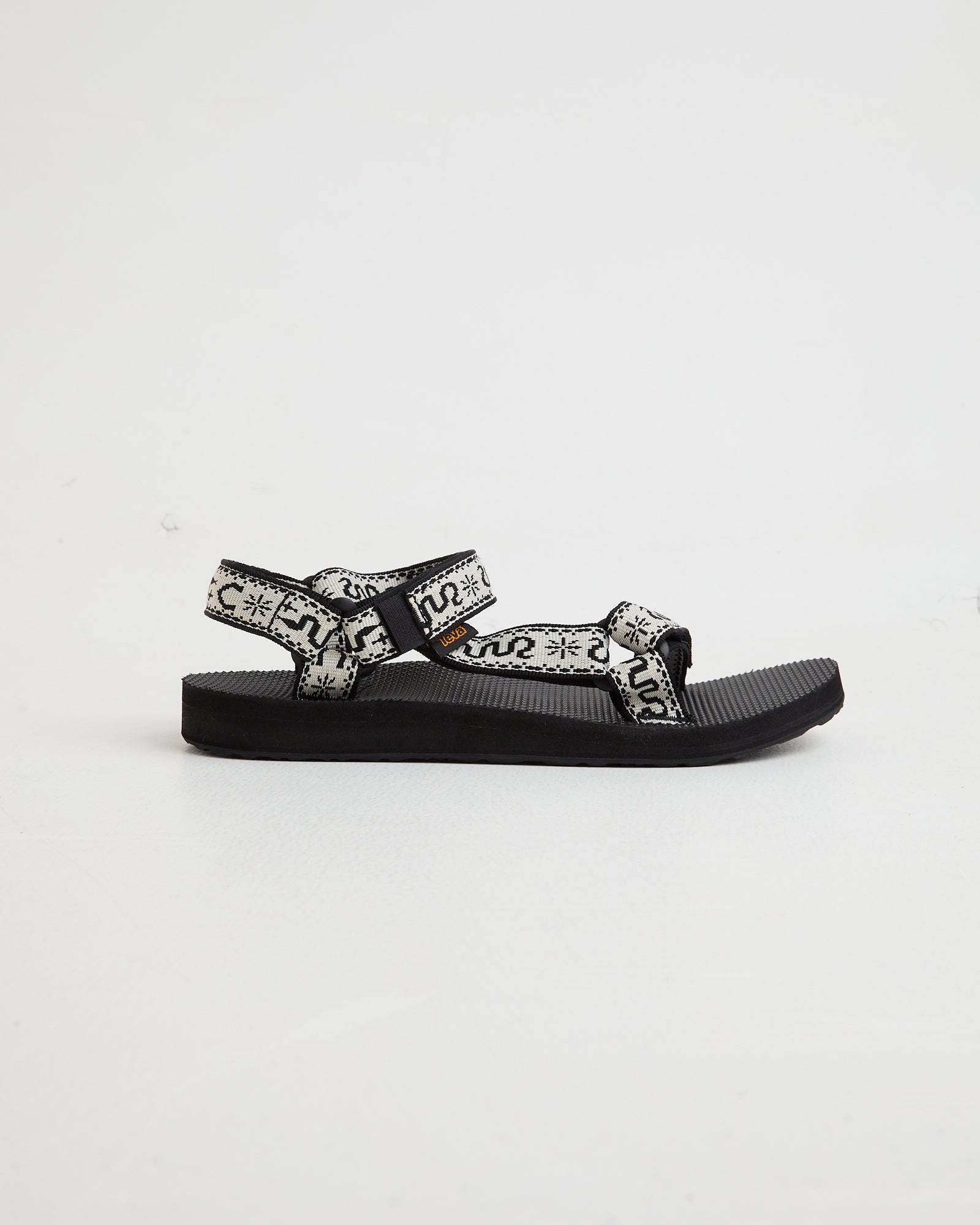 Original Universal Bandana Sandals in Black – General Pants Co.